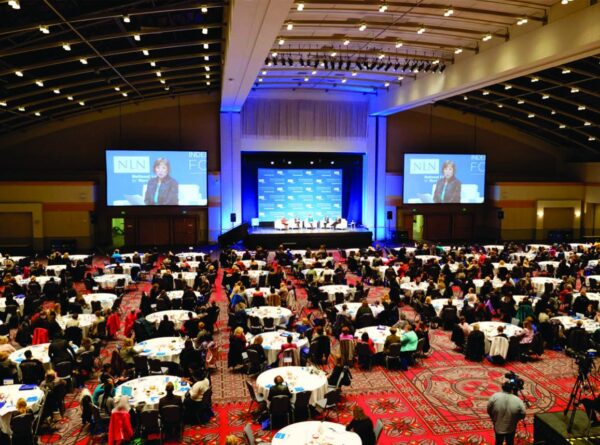 High-quality TV & Projector Rentals | United AV Rentals